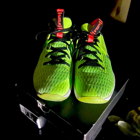 Nike | Shoes | Lebron Witness | Poshmark